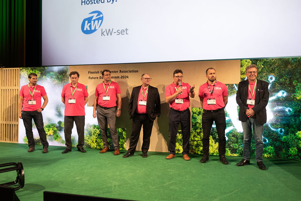 Program | Future Data Summit